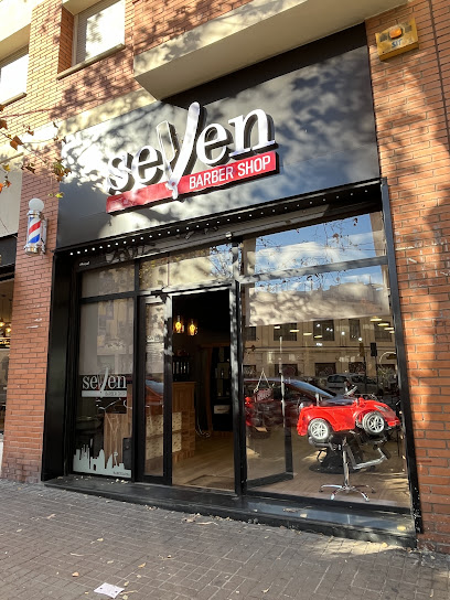 SEVEN BARBERSHOP - Opiniones y contacto - Barberia10.com